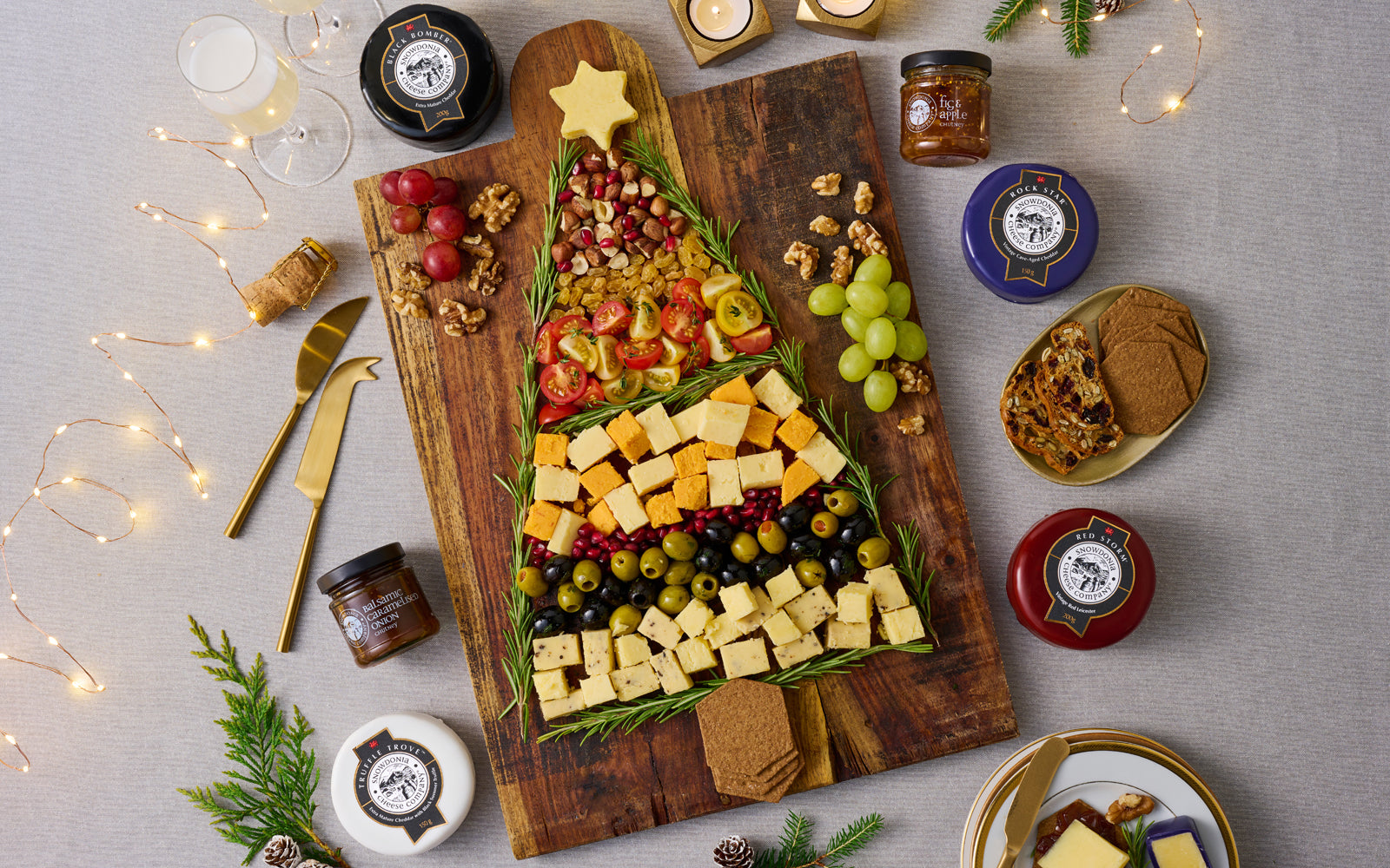 Créez un plateau de fromages sensationnel pour Noël - Snowdonia Cheese ...